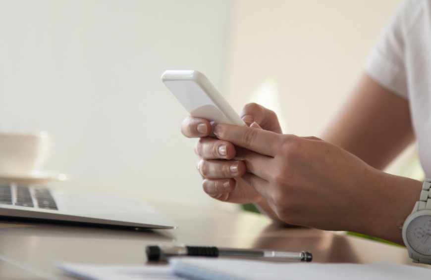 Comment nous contacter ? | Odd Aesthetics